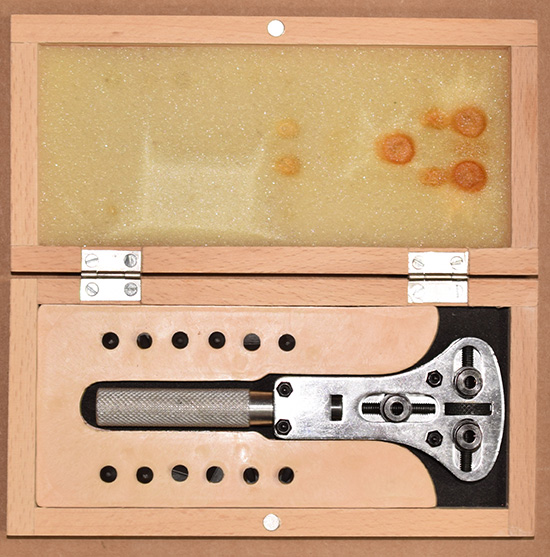 Dave's Watch Parts and Tools - Watch Case Tools